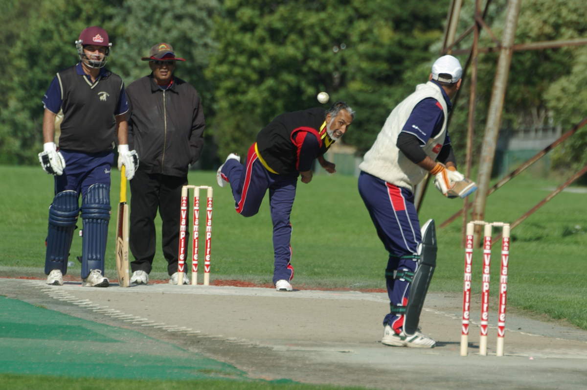 Cricket at Etobicoke’s seismic edge! | Canada Cricket